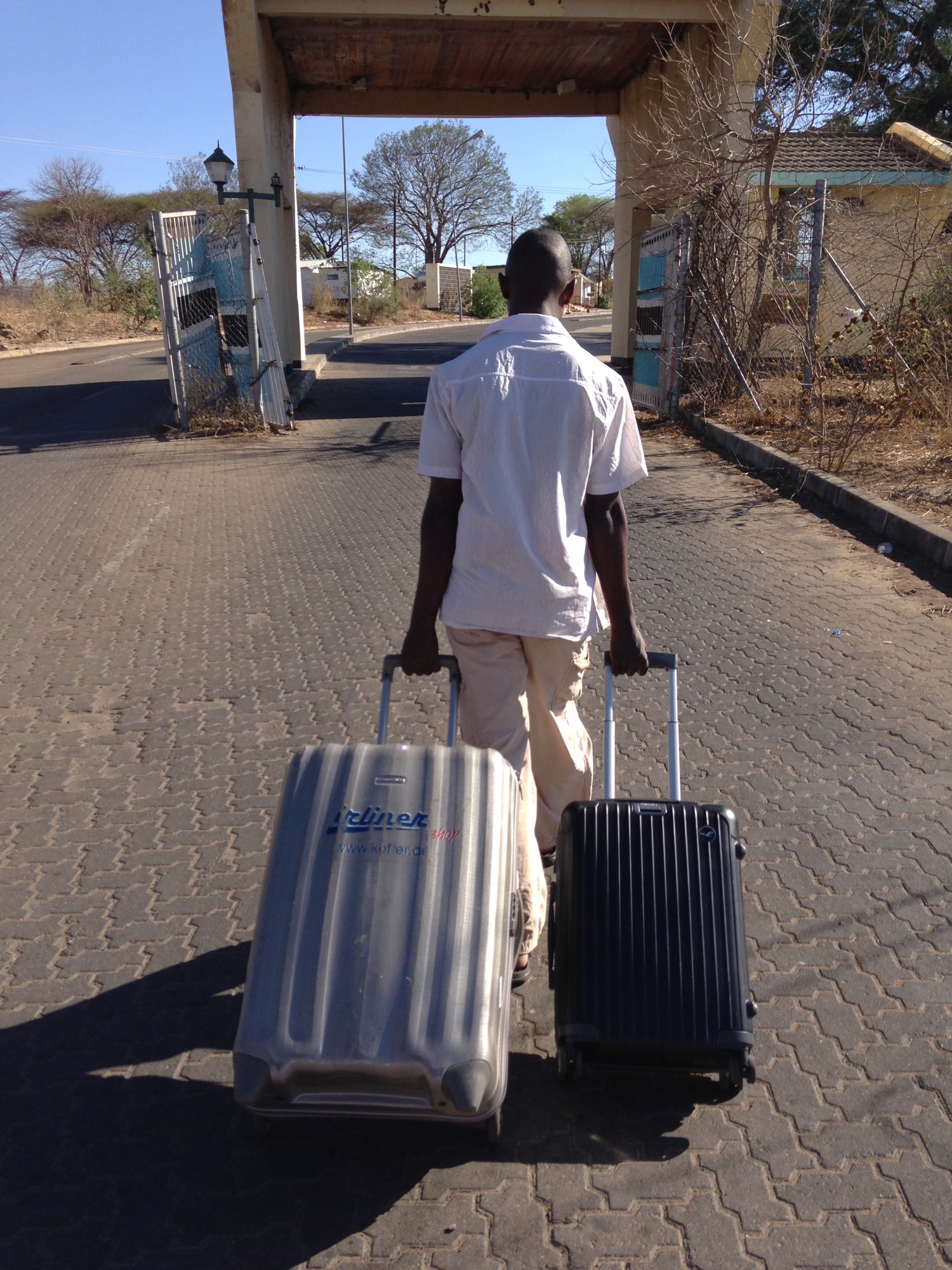 Review: The Old House Guest Lodge – Kasane, Botswana - Live and Let's Fly