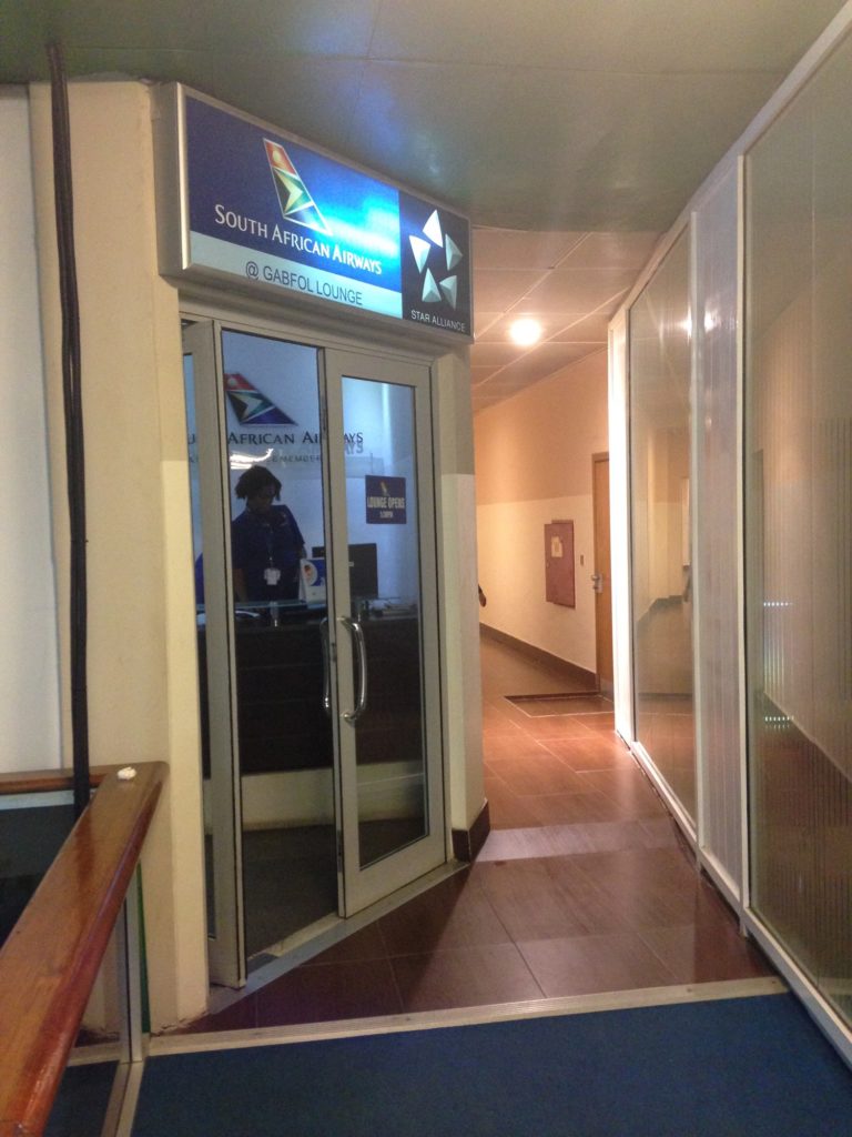 Review: Gabfol Lounge Lagos (LOS) - Live and Let's Fly