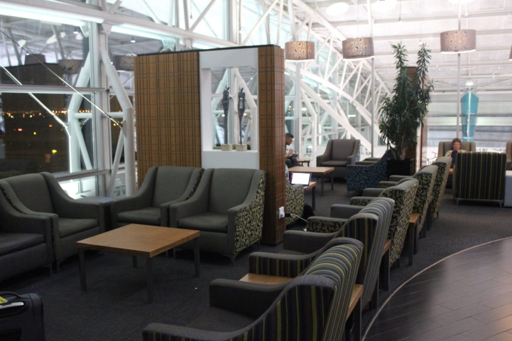 Review: Bidvest Premier Lounge in Cape Town Airport - Live and Let's Fly
