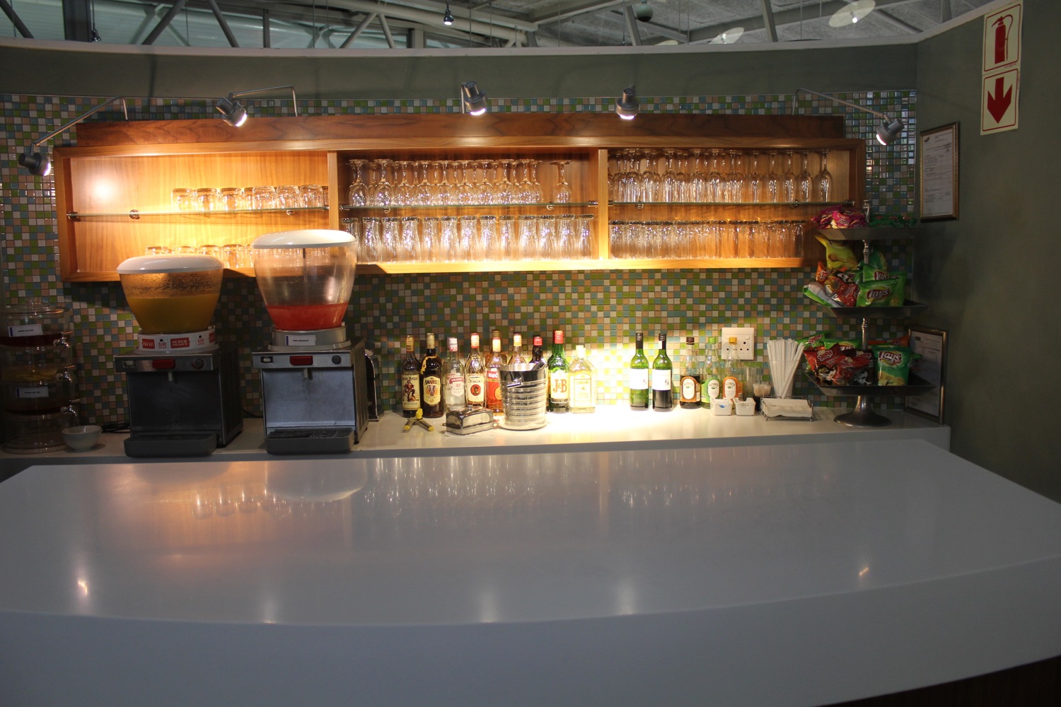 Review: Bidvest Premier Lounge in Cape Town Airport - Live and Let's Fly