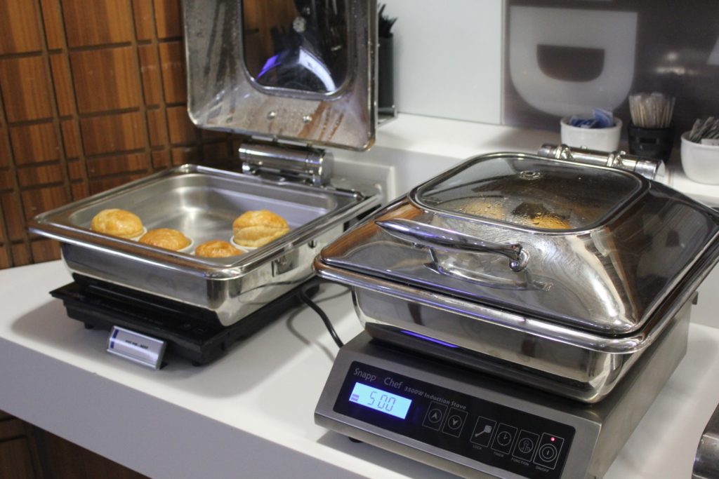 Review: Bidvest Premier Lounge in Cape Town Airport - Live and Let's Fly