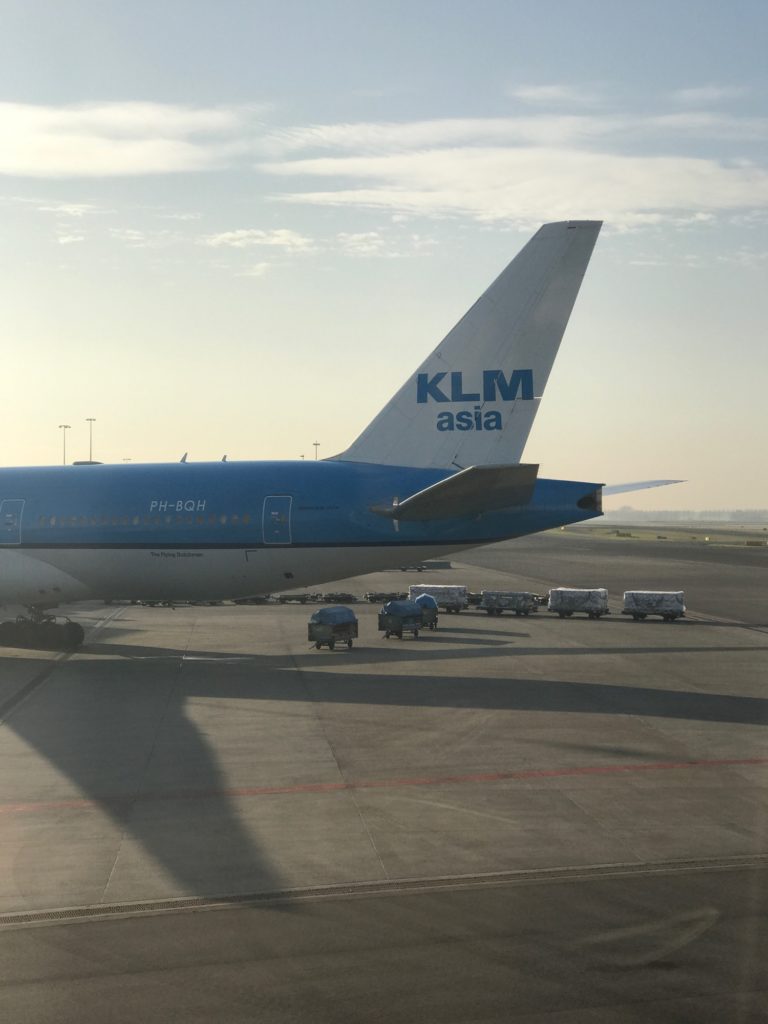 Review: China Airlines A350 Business Class Amsterdam to Taipei - Live ...