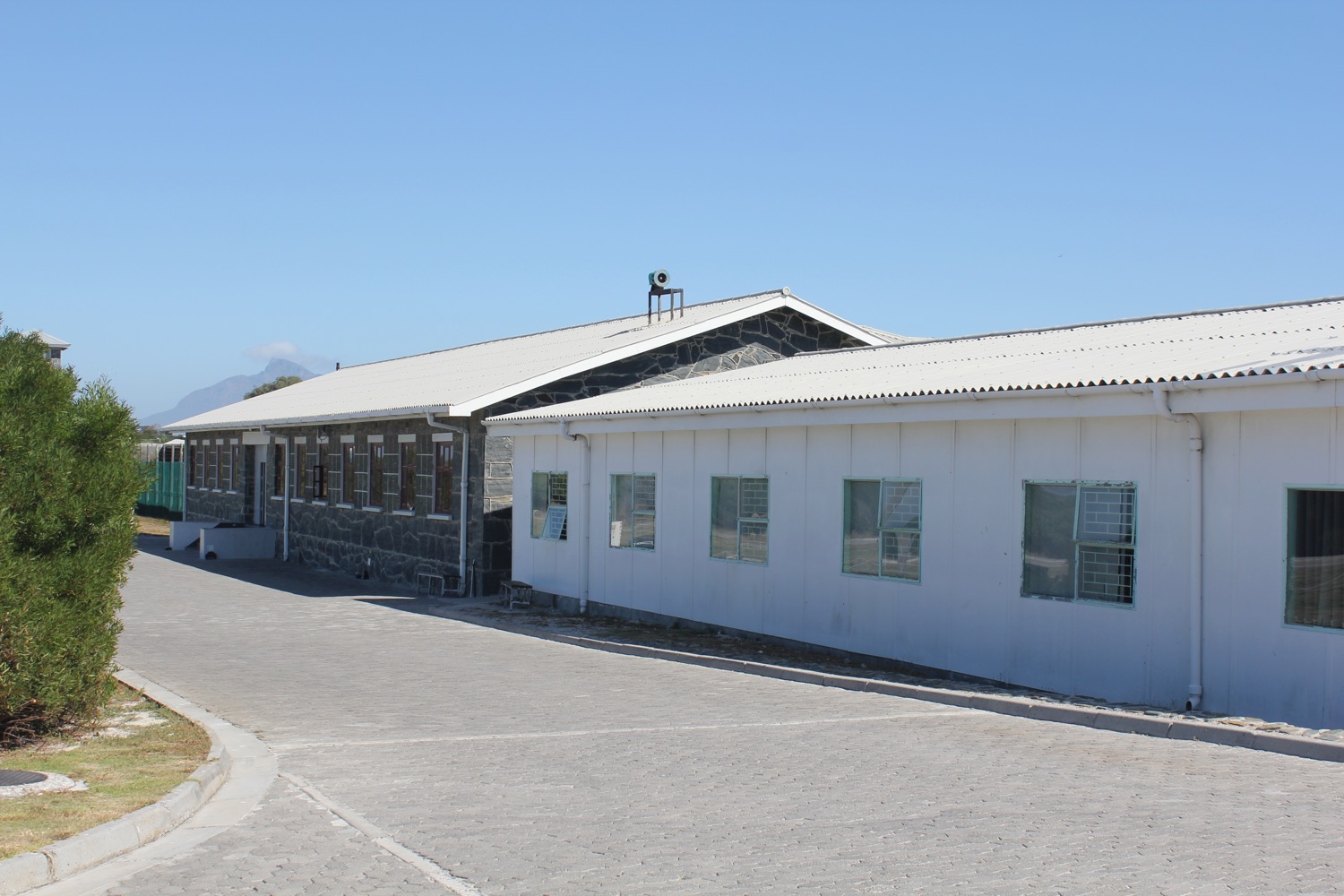 The Robben Island Experience - Live and Let's Fly