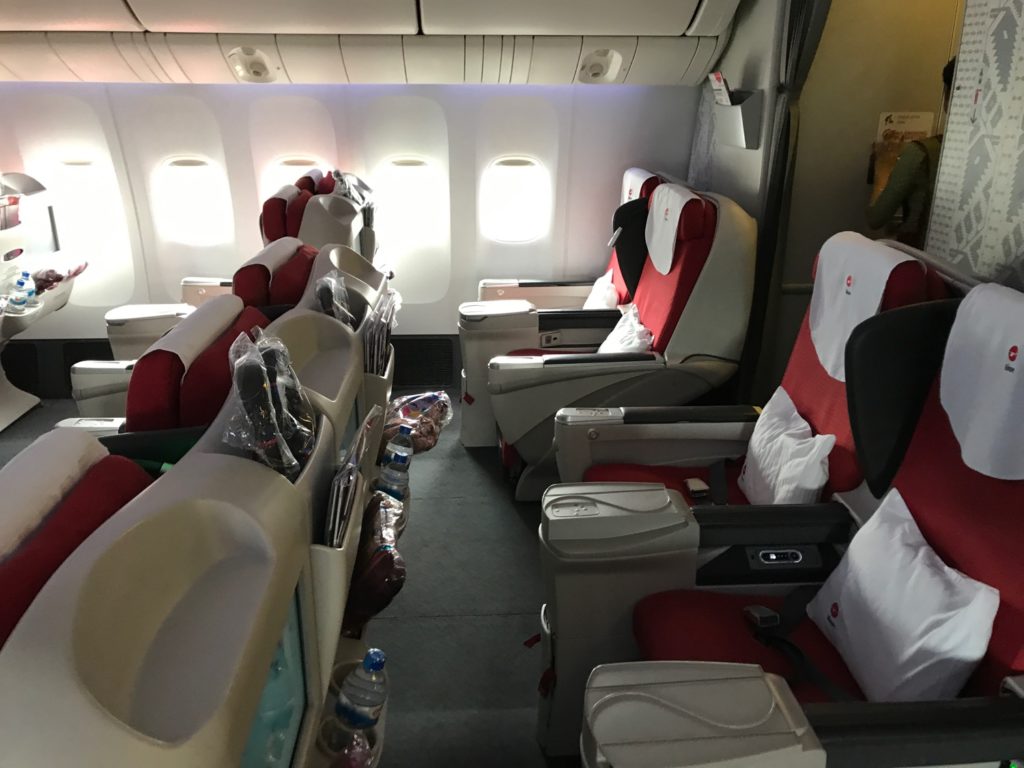 First Impressions of Biman Bangladesh Business Class - Live and Let's Fly