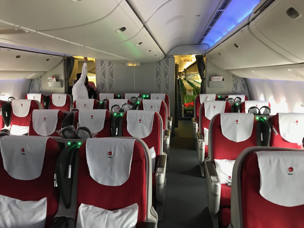 Review: Biman Bangladesh 777-300ER Business Class from Dhaka to London ...