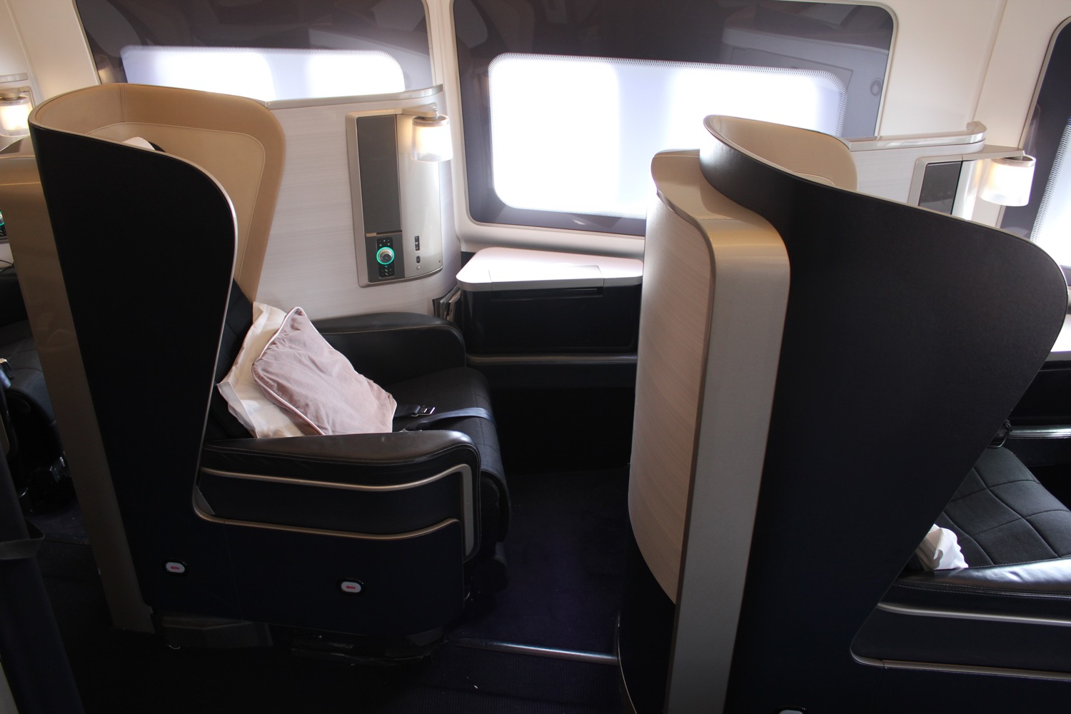 Review: British Airways 747-400 First Class London to New York - Live ...