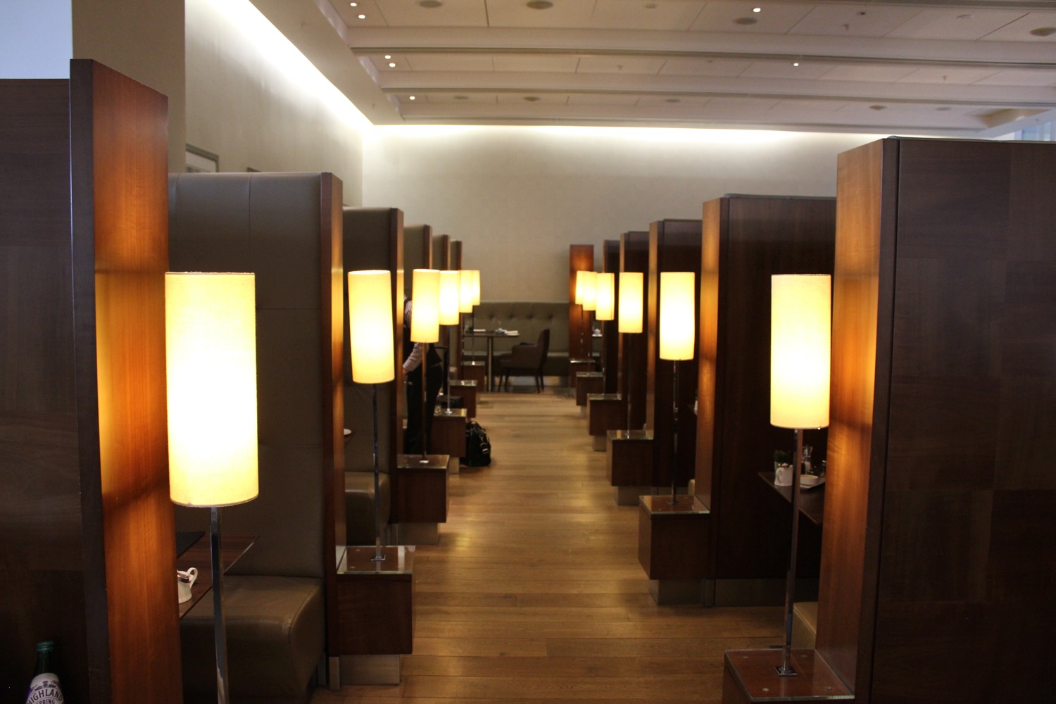Review: British Airways Concorde Room London Heathrow - Live and Let's Fly