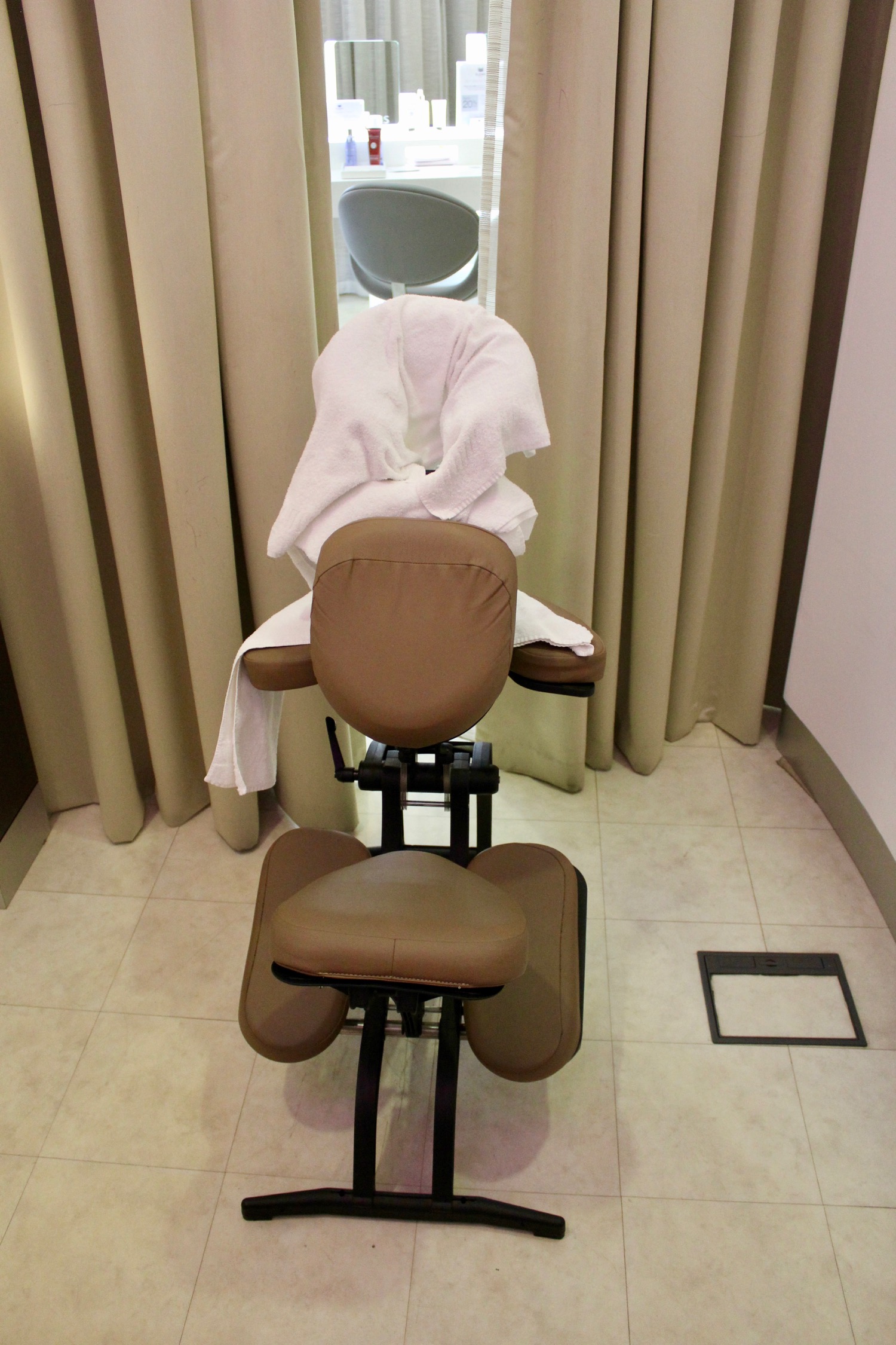 Review: Elemis Spa London Heathrow - Live and Let's Fly