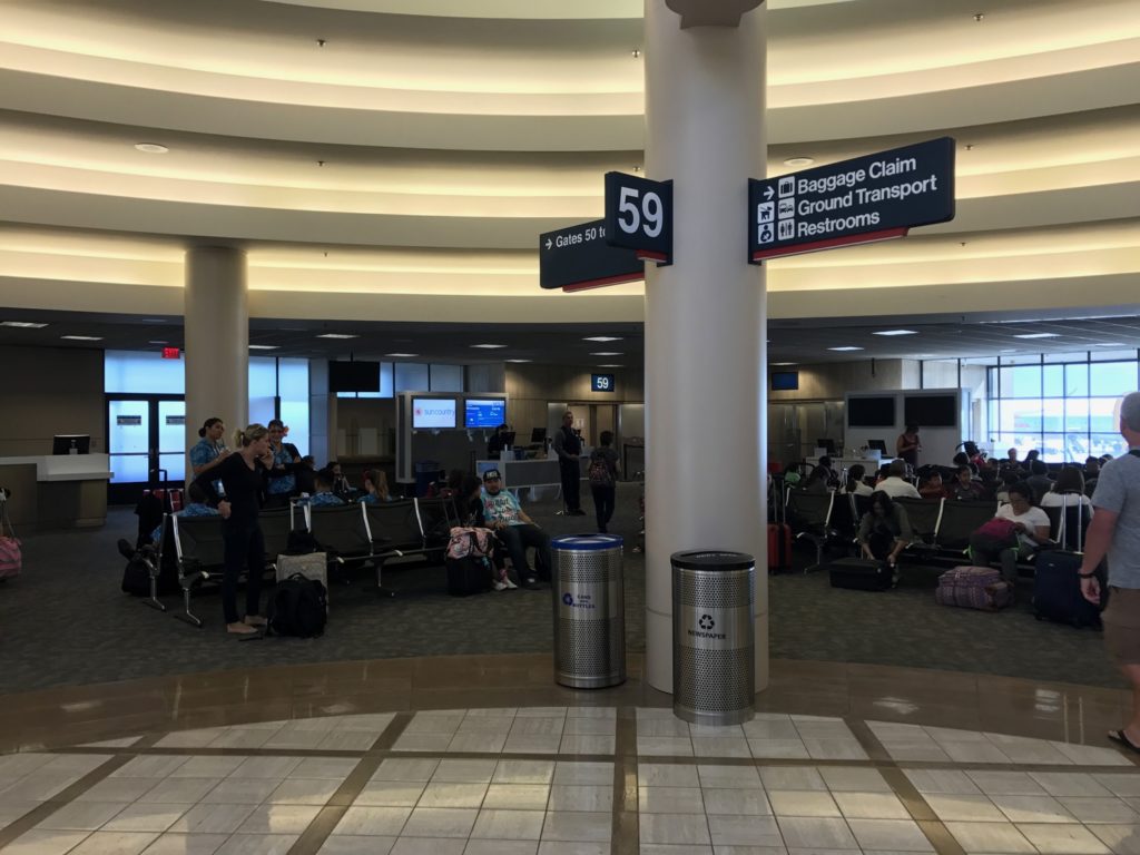 Review: Sun Country First Class Los Angeles to Minneapolis - Live and ...