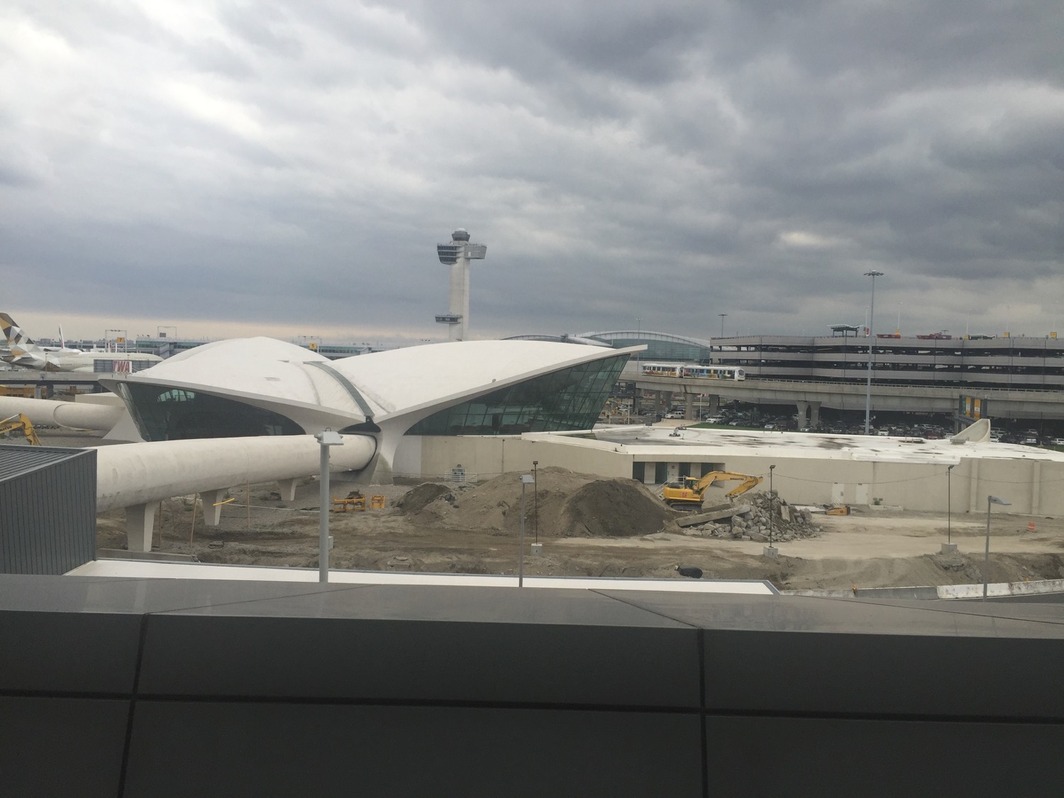 Review: JetBlue A321 Mint New York To Los Angeles - Live and Let's Fly