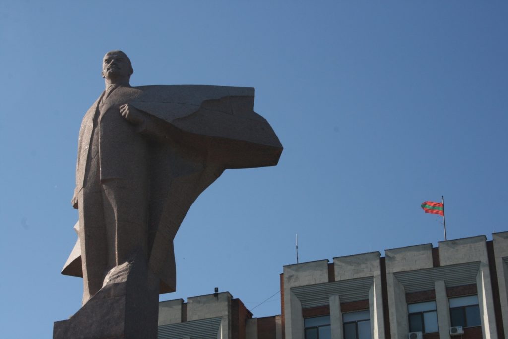 Lenin Statues and Historical Remembrance - Live and Let's Fly