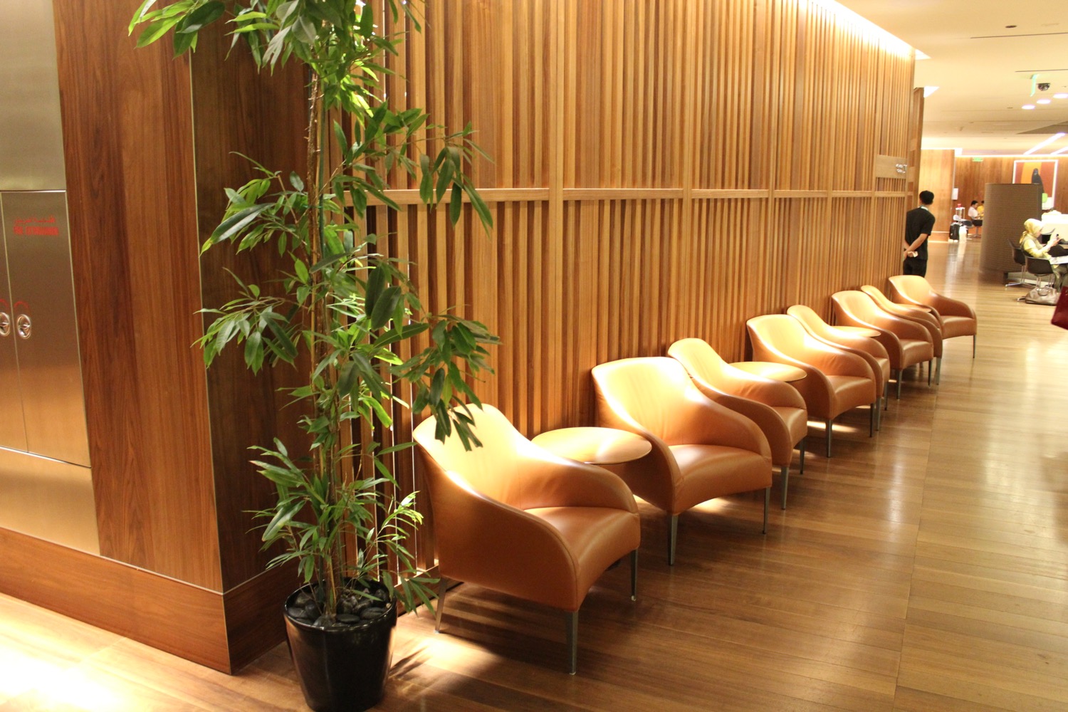 Review: Oryx Lounge Doha (DOH) - Live and Let's Fly