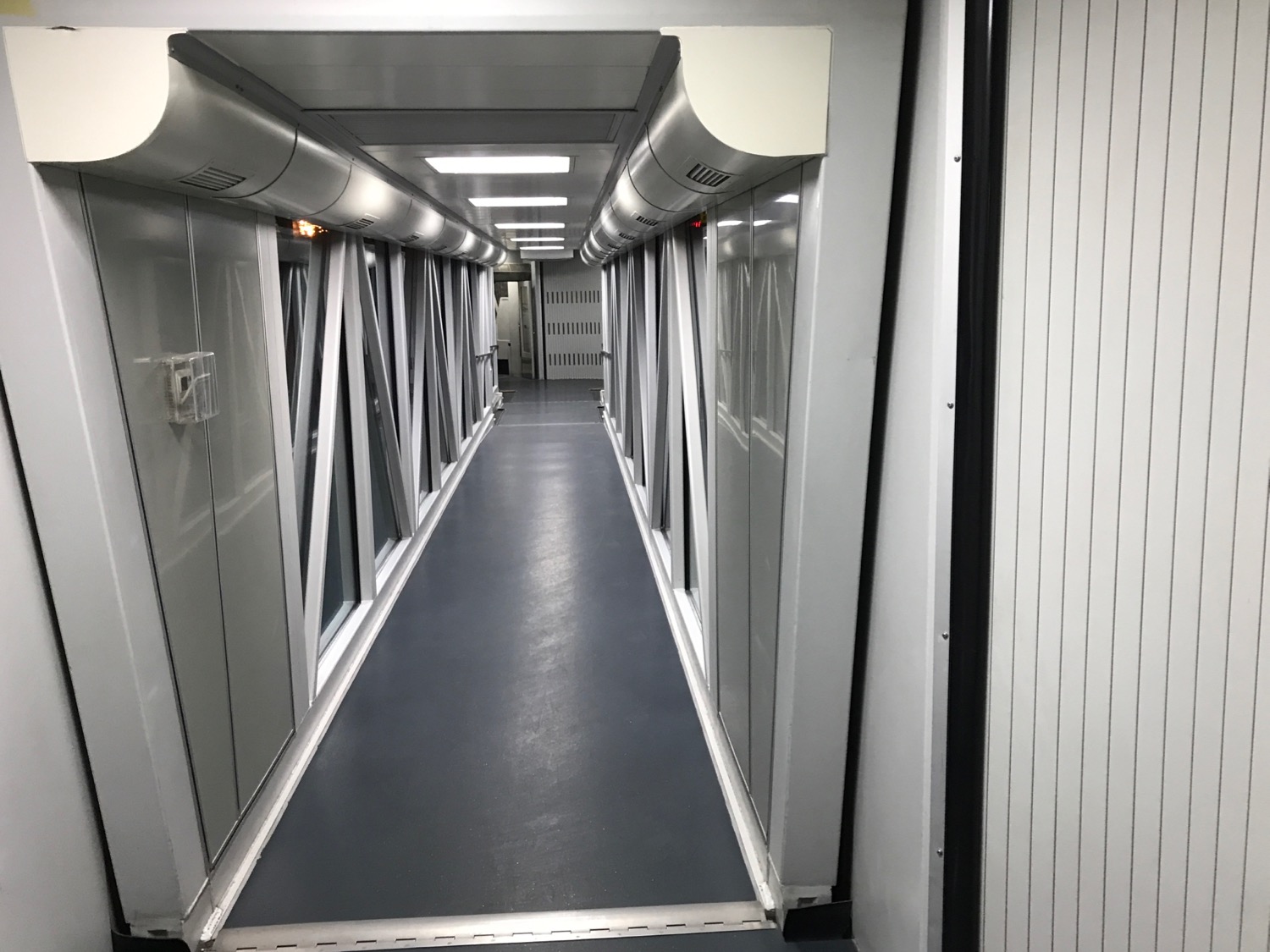 Review: Saudia 777 First Suite Riyadh to Jeddah - Live and Let's Fly