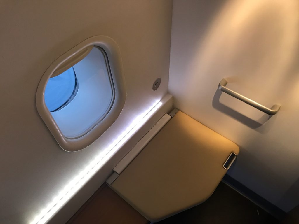 Lufthansa First Class: A380 vs. 747-8 - Live and Let's Fly