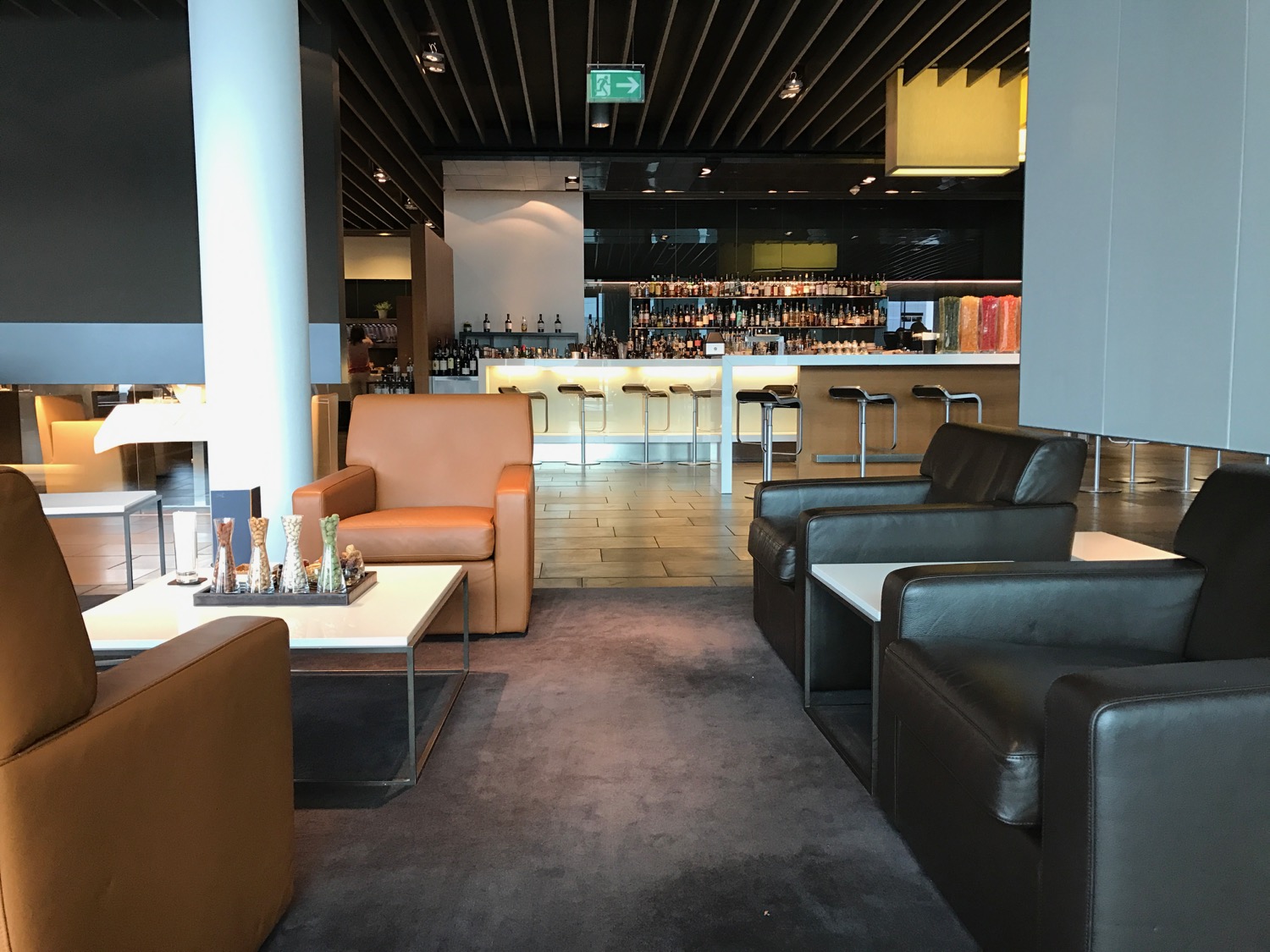 Review: Lufthansa First Class Terminal Frankfurt - Live and Let's Fly