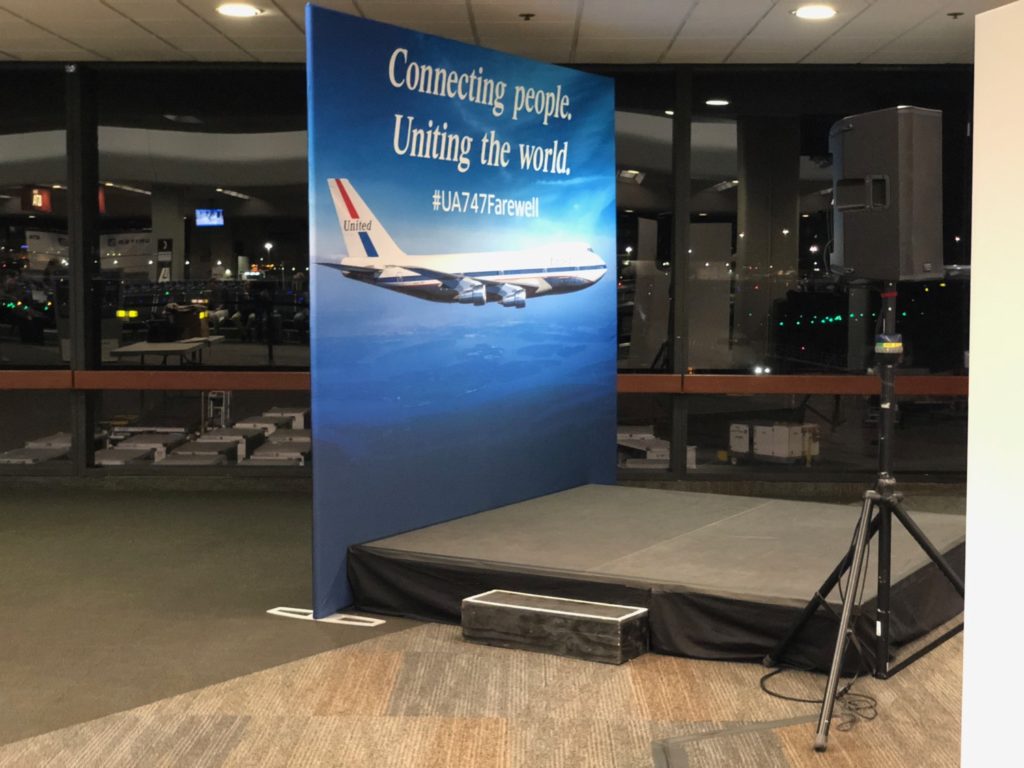 First Look at the United 747 Shindig at SFO - Live and Let's Fly