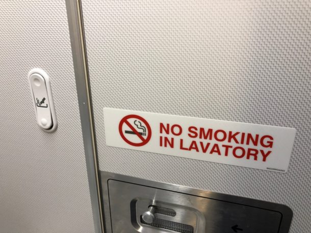 Review: United 777-300ER Economy Class Frankfurt to San Francisco ...