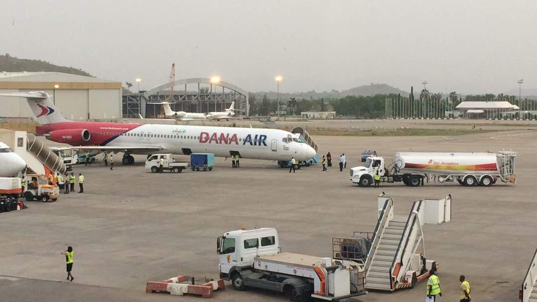 Emergency Exit Door Falls Off Plane During Landing - Live and Let's Fly