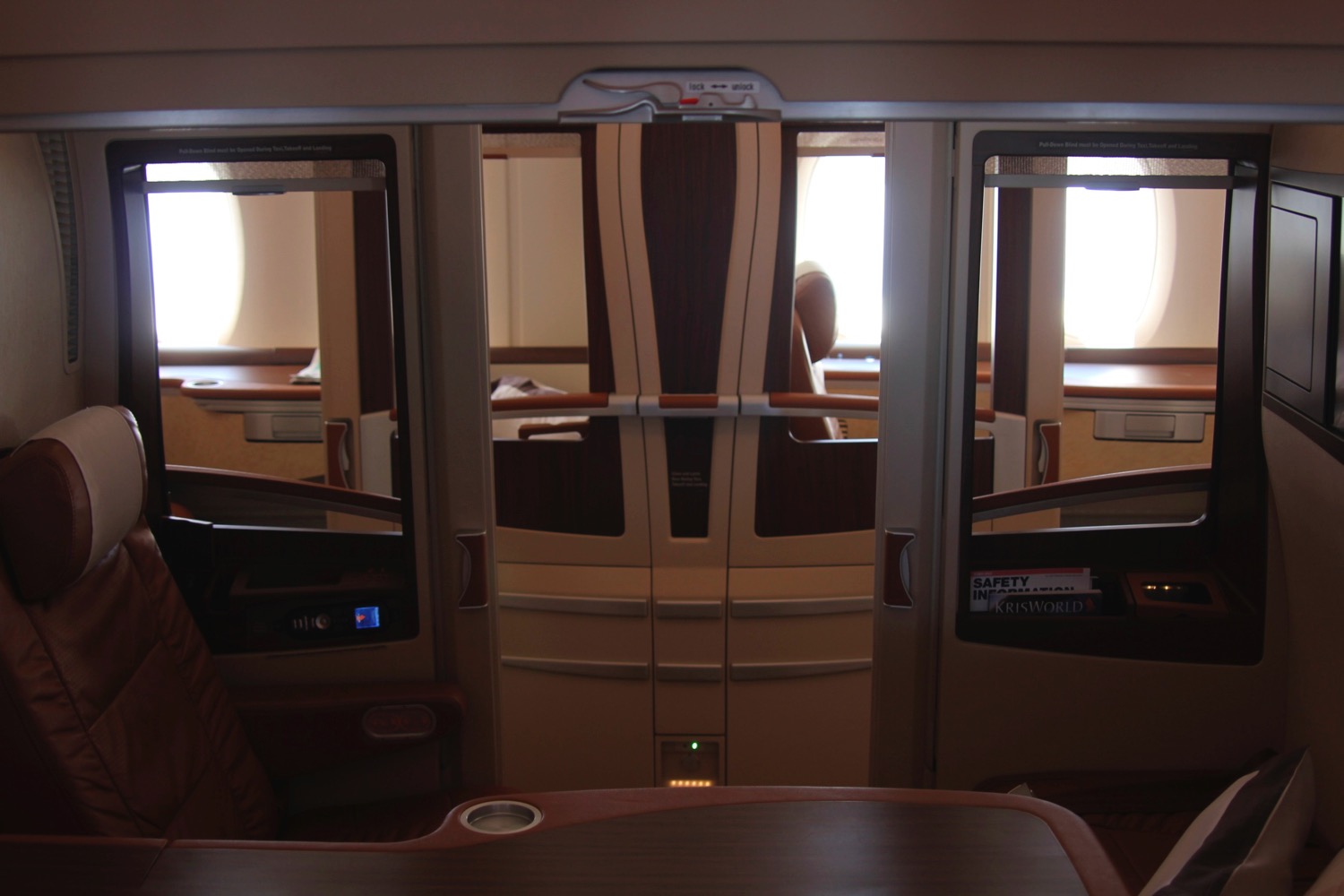 Review: Singapore Airlines A380 Suites Class Singapore to Melbourne ...