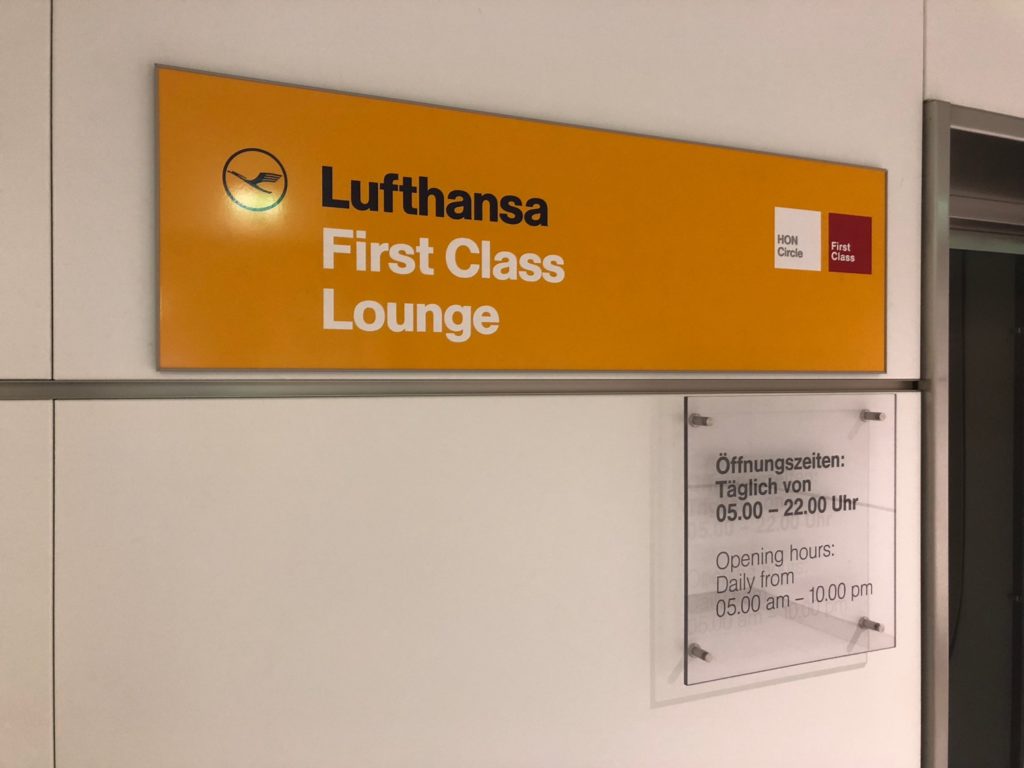 Review: Lufthansa First Class Lounge Munich (MUC) - Live and Let's Fly