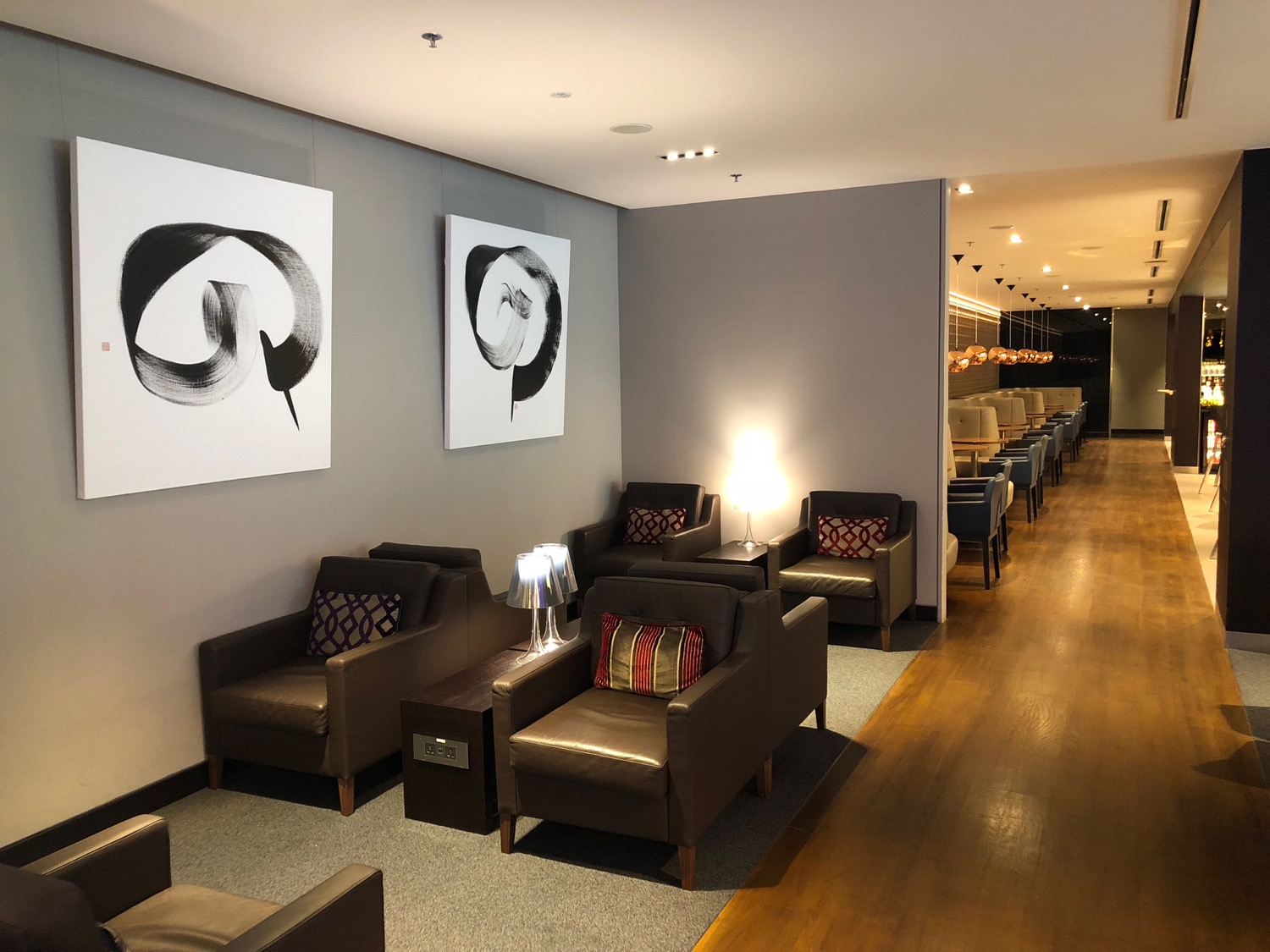 Review: British Airways Lounge Singapore (SIN) - Live and Let's Fly