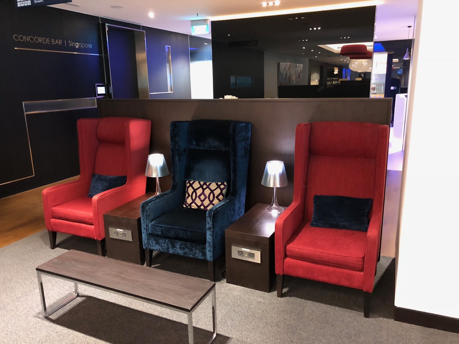 Review: British Airways Lounge Singapore (SIN) - Live and Let's Fly
