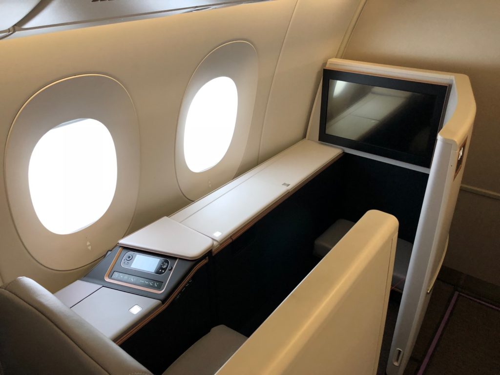 Review: Malaysia Airlines A350 First Class Kuala Lumpur to Tokyo - Live ...