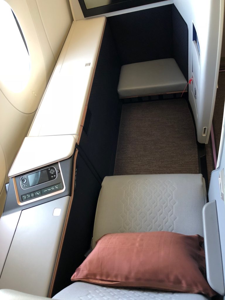 Review: Malaysia Airlines A350 First Class Kuala Lumpur to Tokyo - Live ...