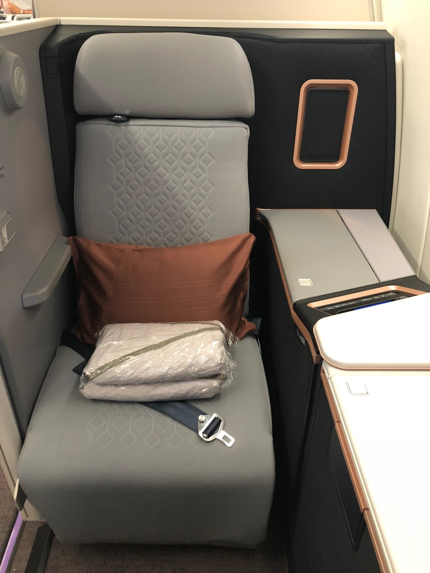 Review: Malaysia Airlines A350 First Class Kuala Lumpur to Tokyo - Live ...