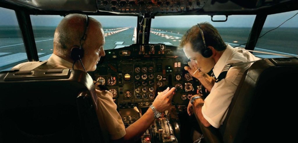 Should Pilots Be Allowed To Smoke Onboard? - Live and Let's Fly