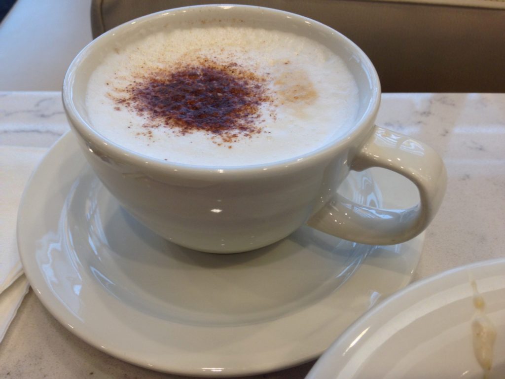 Coffee Guide: London Heathrow Terminal 2 Lounges - Live and Let's Fly