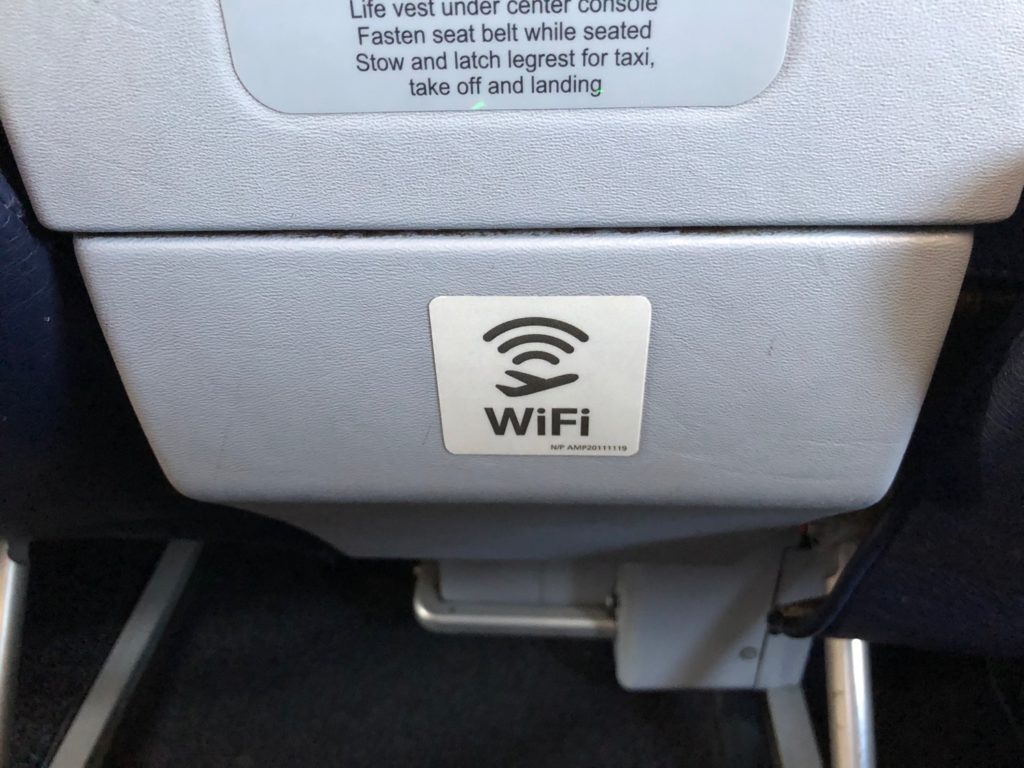 Review: Aeromexico 737-800 Business Class Los Angeles to Mexico City - Live and Let's Fly