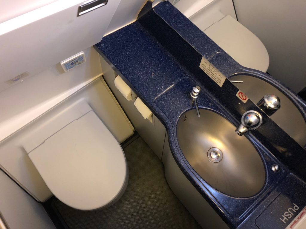 Review: Middle East Airlines A320 Business Class Dubai To Beirut - Live ...
