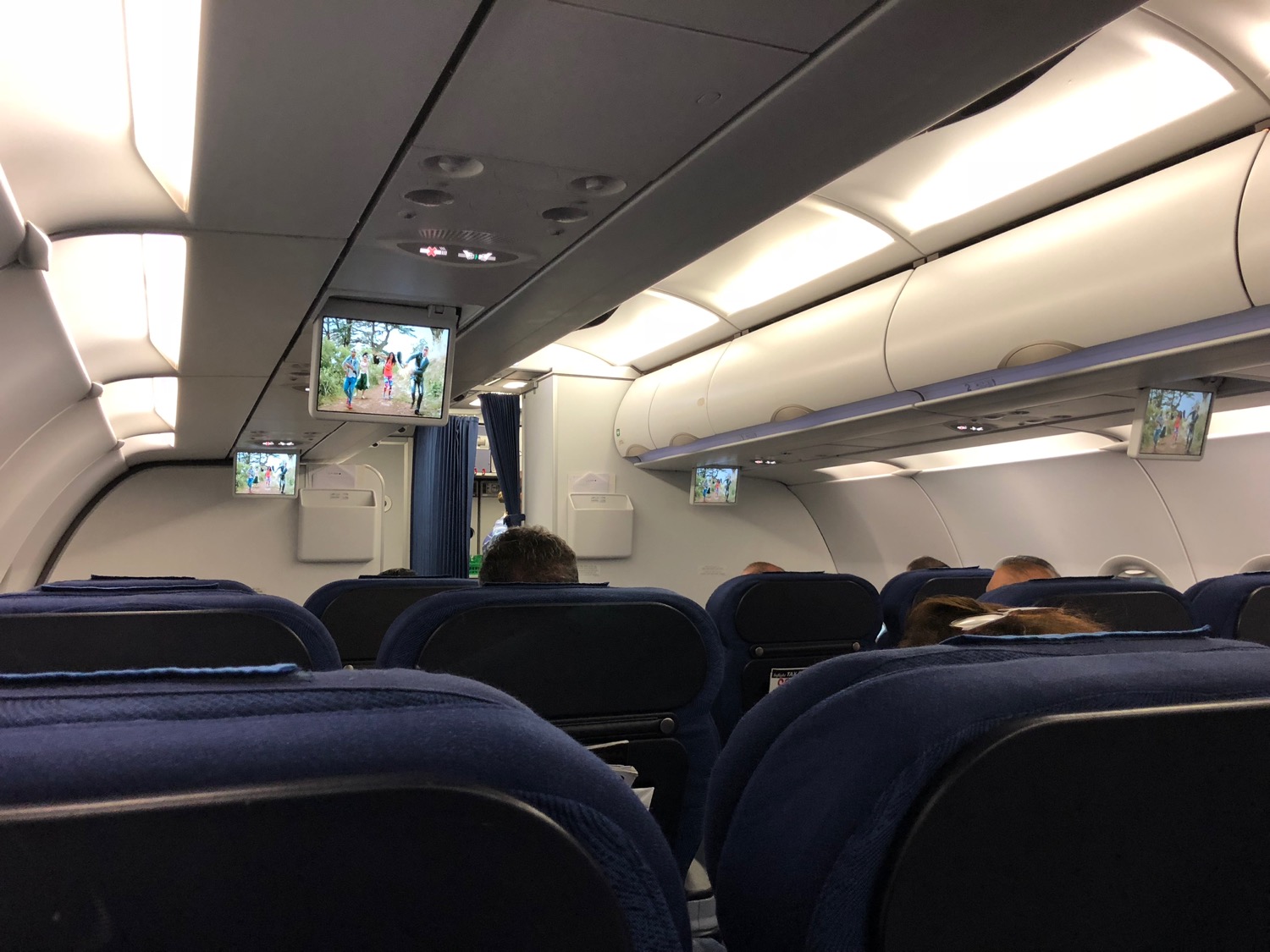 Review: Middle East Airlines A320 Business Class Dubai To Beirut - Live ...