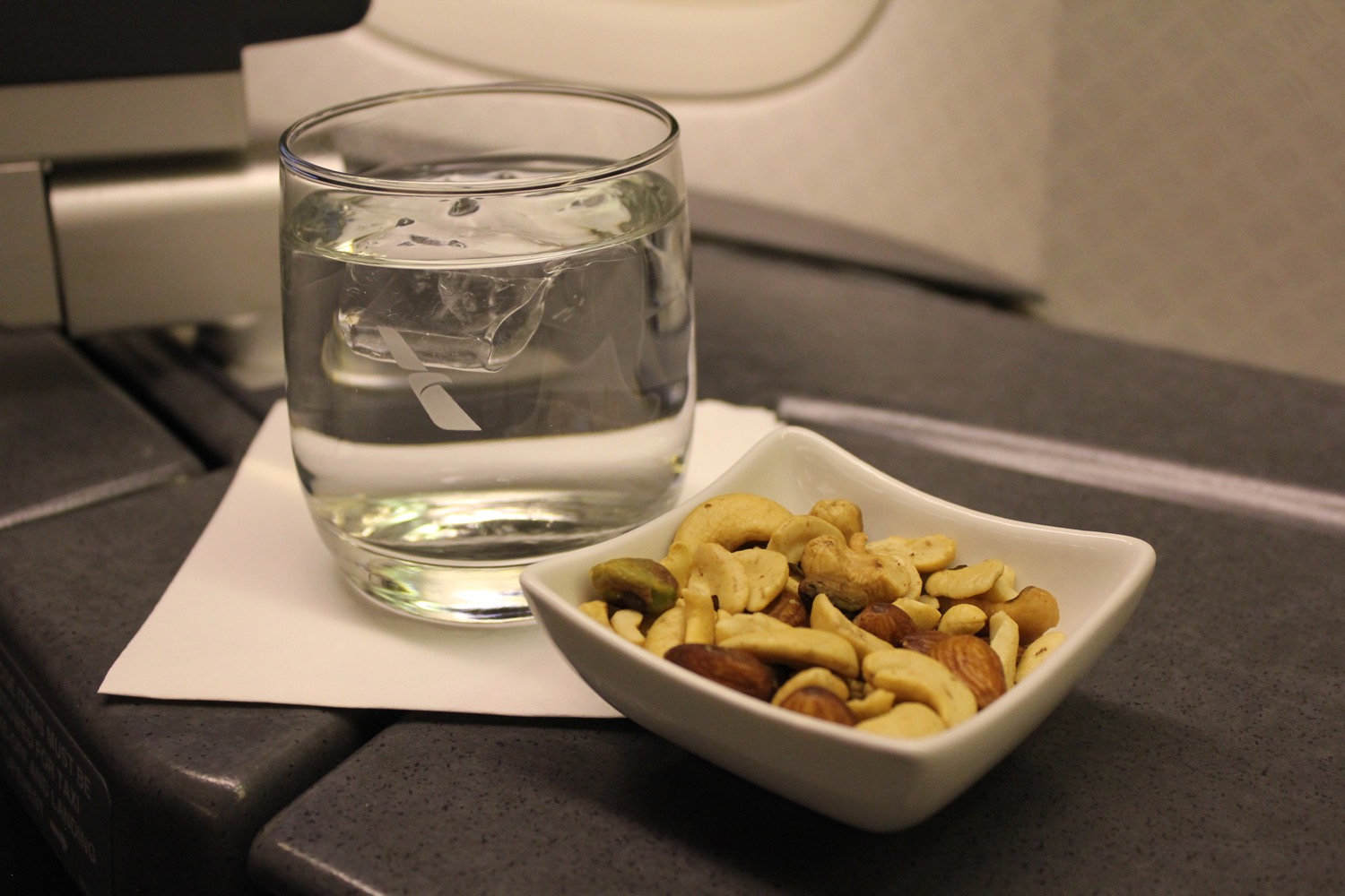 A Multi-Course First Class Dinner on American Airlines - Live and Let's Fly
