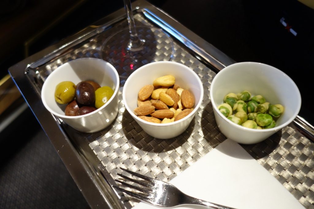 A Decadent Meal in Etihad First Class - Live and Let's Fly