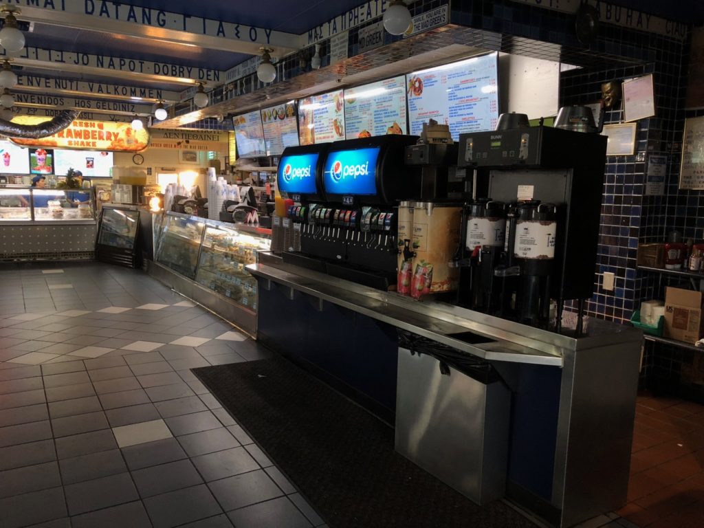 Mad Greek Cafe: Review of a Desert Oasis