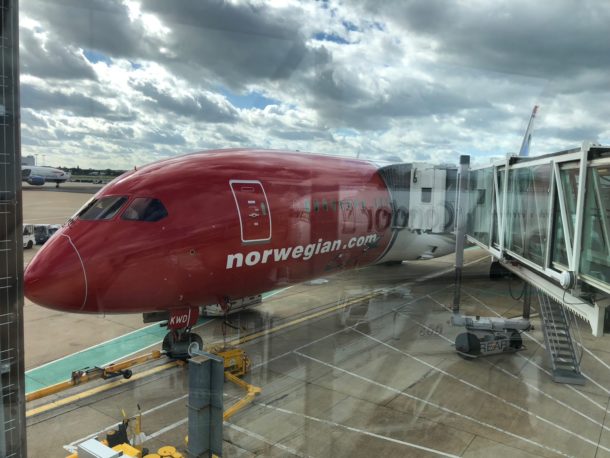 Review: Norwegian Air 787-9 Premium Class London Gatwick To Los Angeles ...