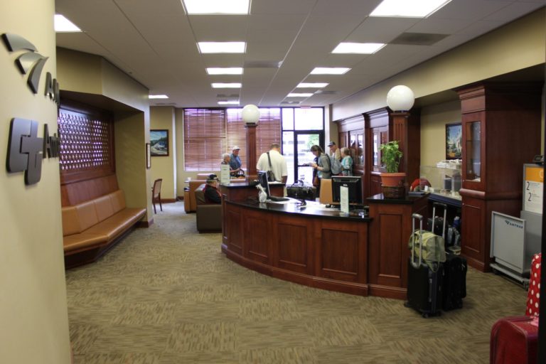 Review Amtrak Metropolitan Lounge Los Angeles Union Station Live And