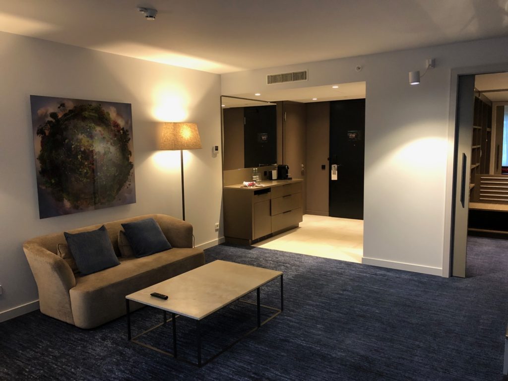 Review: Hyatt Regency Amsterdam (Regency Executive Suite) - Live and ...