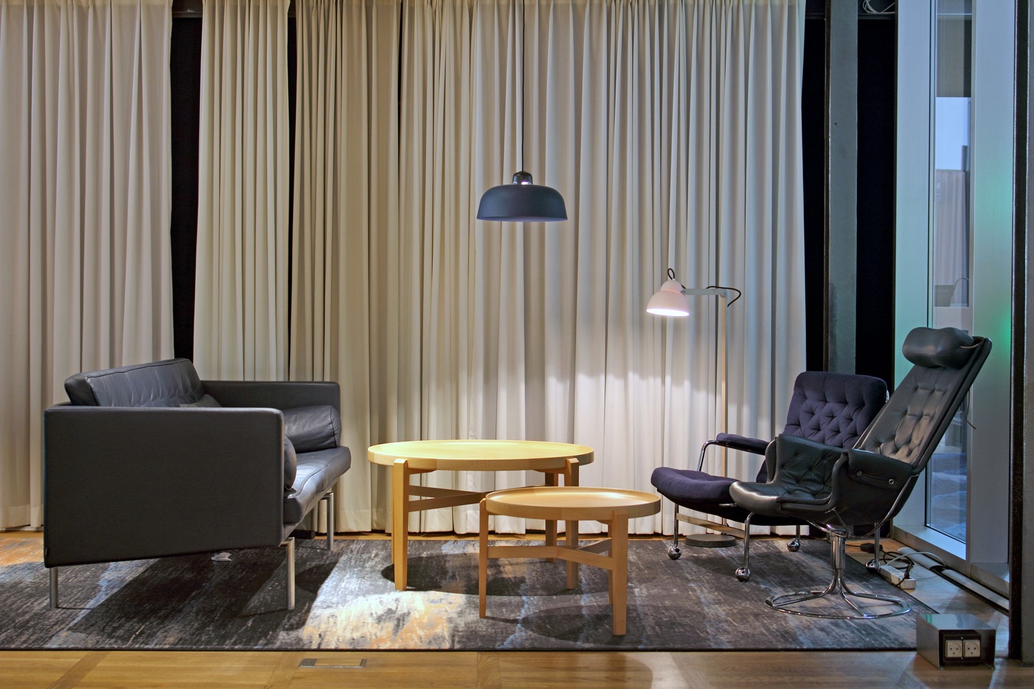 Pictures: SAS Upgrades Lounge In Copenhagen (CPH) - Live and Let's Fly