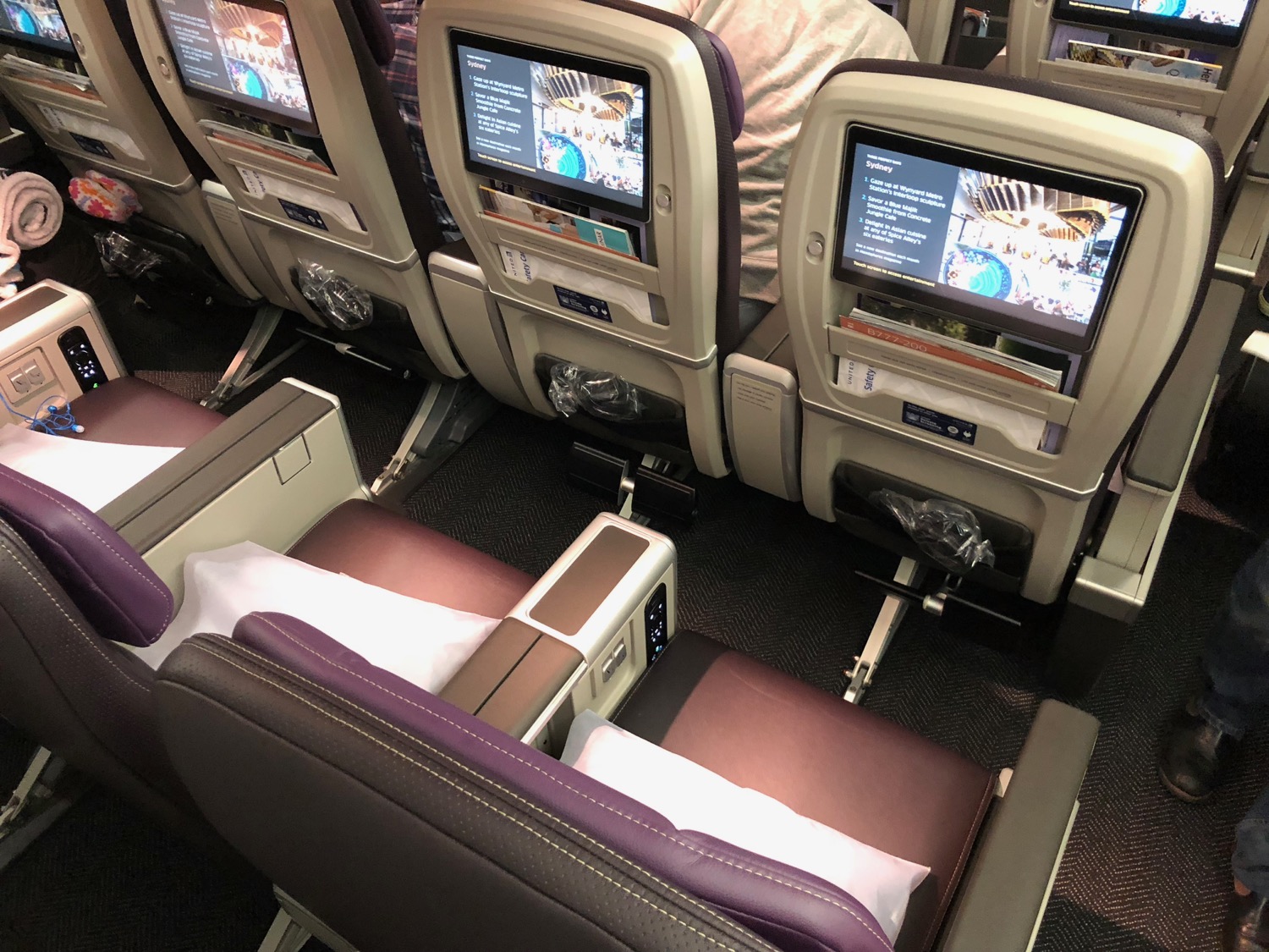 Pictures: Testing Out United’s New Premium Economy - Live and Let's Fly