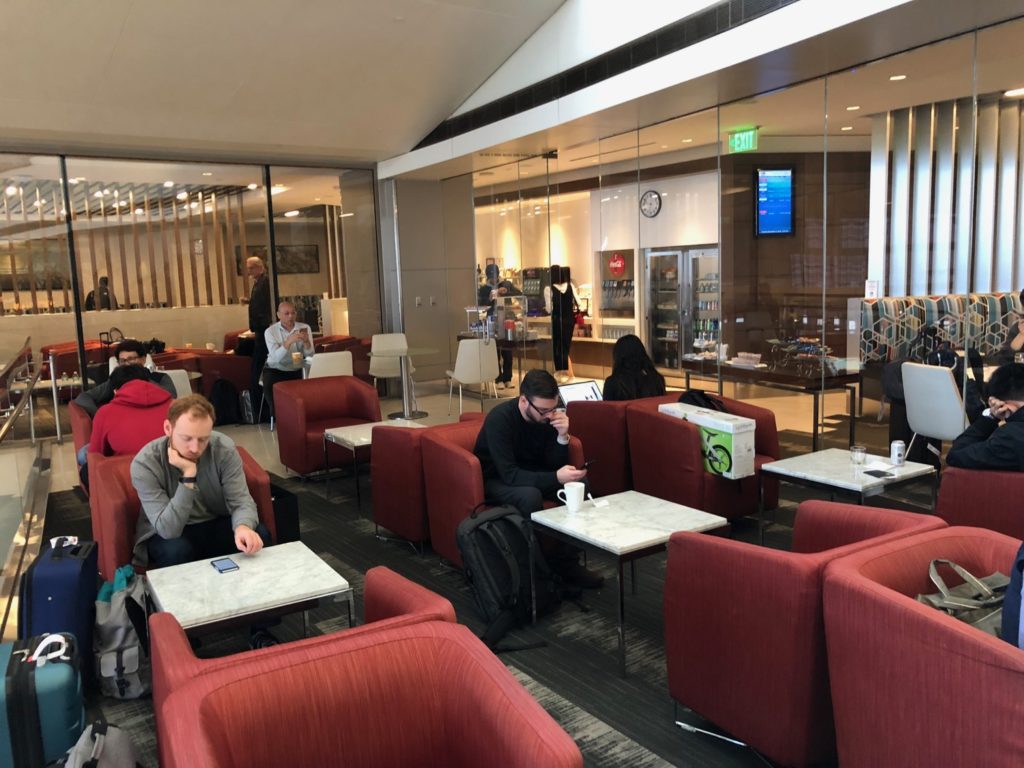 Review: Los Angeles International Lounge (LAX) - Live and Let's Fly
