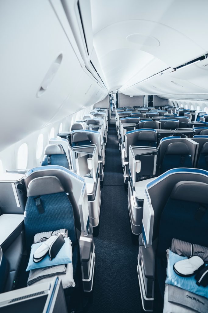 Pictures: United Airlines 787-10 - Live and Let's Fly