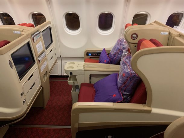 Review: Hong Kong Airlines A330 Business Class Bangkok To Hong Kong ...