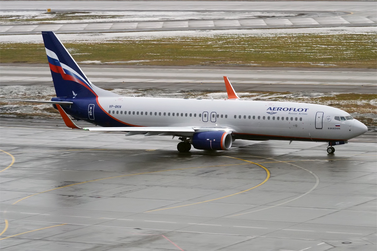 One Aeroflot 737-800 Diverts As Another Skids Off Runway - Live and Let ...