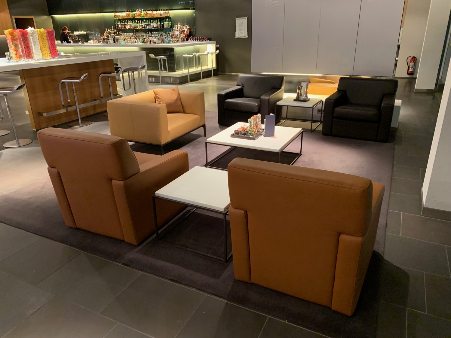 Review: Lufthansa First Class Lounge & Spa - Frankfurt (B Gates) - Live ...