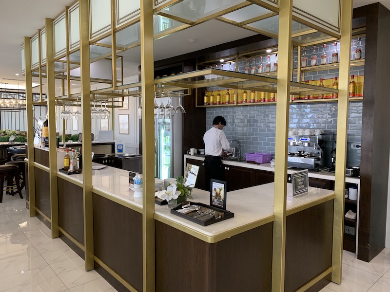 Review: Coral Lounge Don Muang International Airport, Bangkok - Live ...