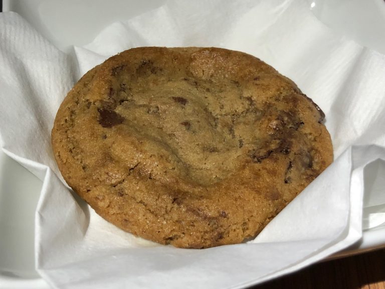 Best Onboard Cookies? You'll Never Guess The Airline... - Live and Let ...