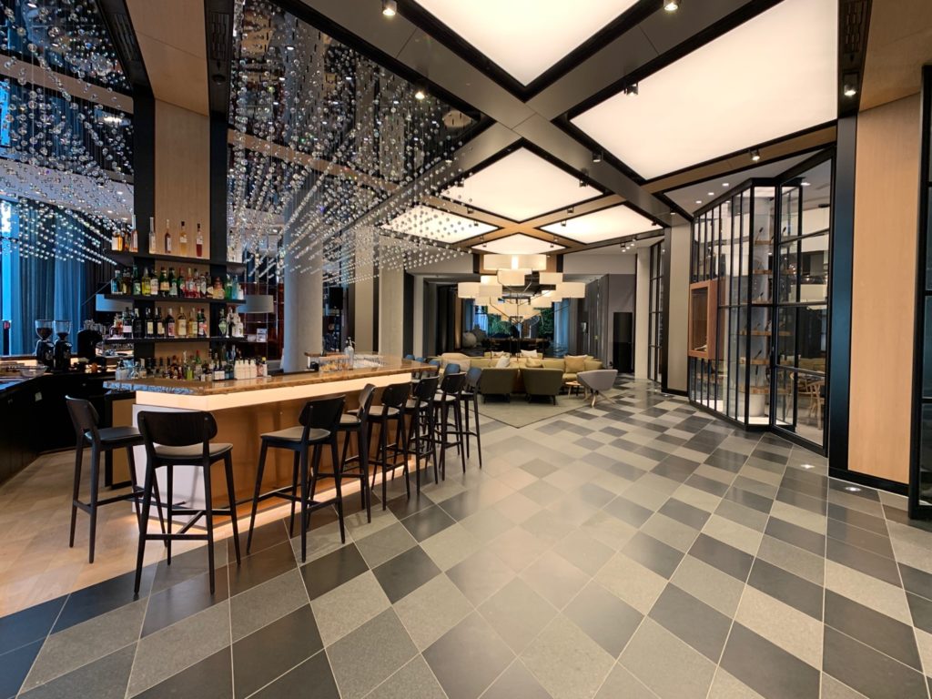 First Impressions: Andaz Munich - Live and Let's Fly